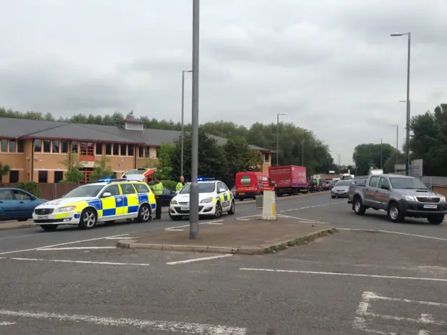 Reading A33 fatal collision: Latest - BBC News