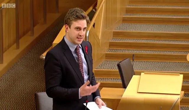 Minister says Police Scotland 'operating as normal' - BBC News