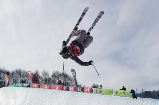 Freestyle Ski and Snowboarding World Championships: Halfpipe Ski Finals ...