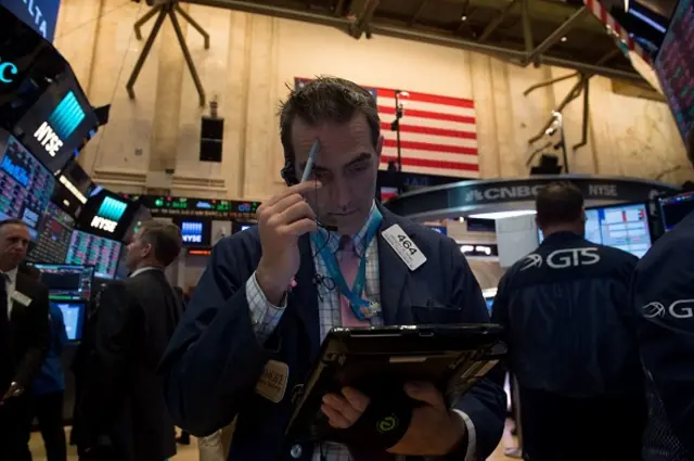 Business Live: Inflation divides US Fed - BBC News