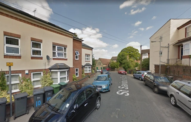 BBC Beds, Herts & Bucks: Latest updates - BBC News