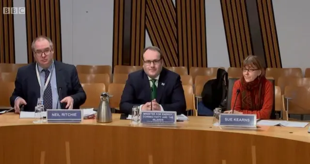 Kaiam bosses knew staff would not be paid - BBC News