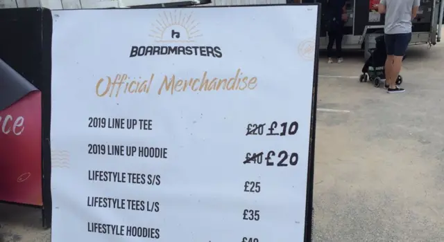 BBC Devon & Cornwall Live: 8 August - BBC News