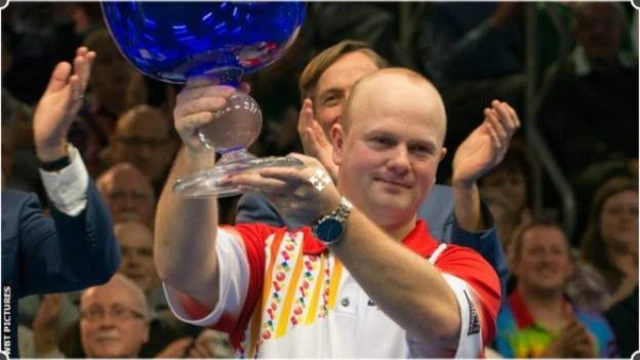Watch live coverage of the 2020 World Indoor Bowls Championships - BBC ...