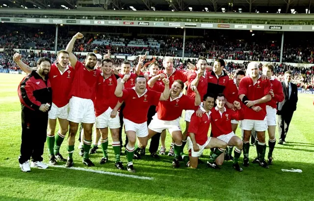 Relive rugby Classics: Wales v England 1999 - BBC Sport