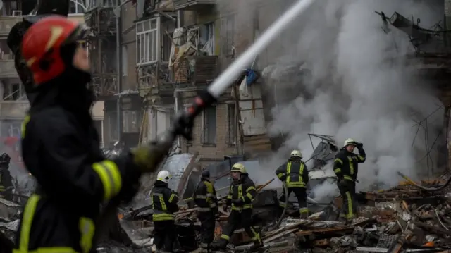 Ukraine war: Blackouts across Ukraine amid wave of Russian strikes ...