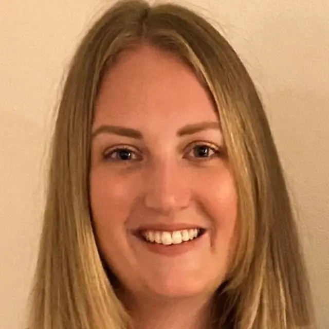 BBC Breakfast: UK's oldest national breakfast show turns 40 - BBC News