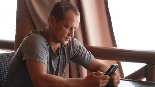 Ukraine war: US will defend every inch of Nato territory, says Biden - BBC News