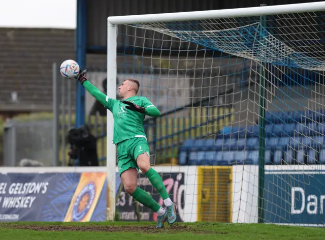 Crusaders beat Swifts to reach Irish Cup final - as it happened - BBC Sport