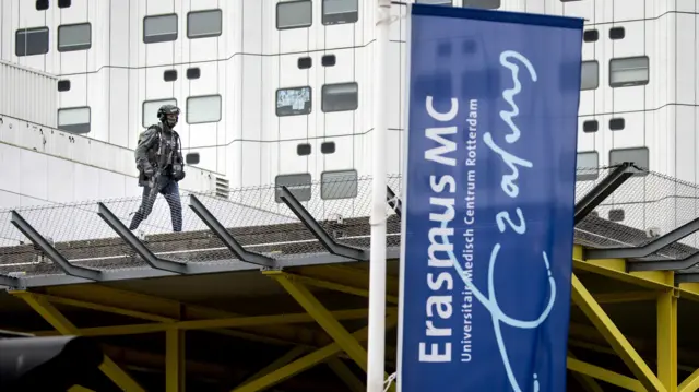 Rotterdam: At least two killed in shootings - police - BBC News