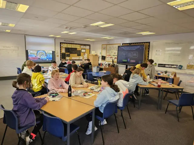 Safer Internet Day 2024 – Live Lesson - BBC