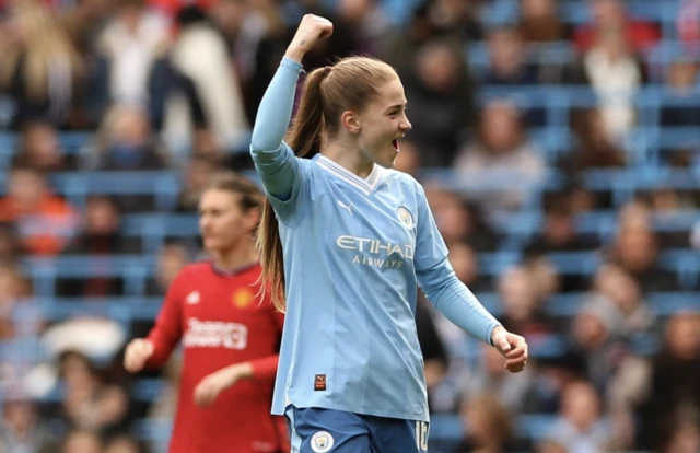 Wsl Live Man City Vs Man Utd Stream Score Commentary And Updates Bbc