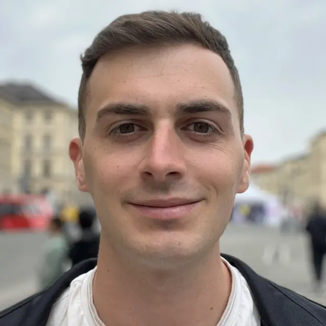 First Minister's Questions - BBC News