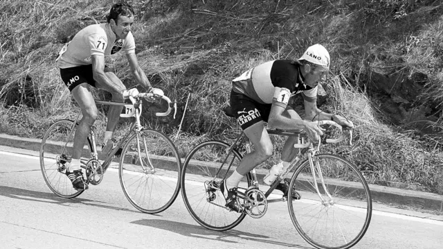 Tour de France 2024: Vingegaard wins stage from two-way sprint with ...