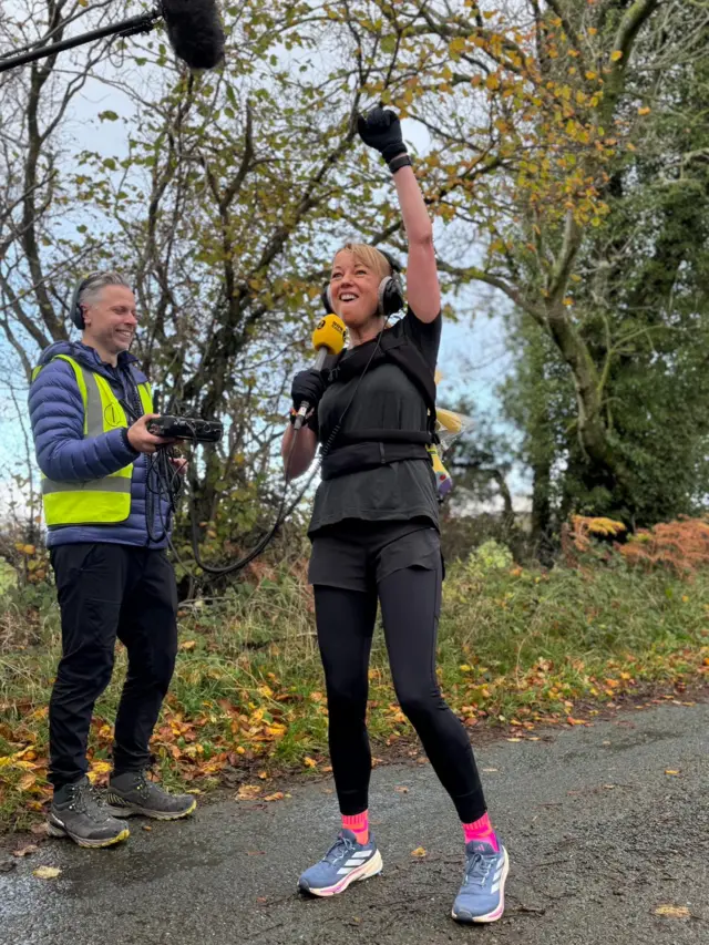 'Mad, painful and wonderful': Sara Cox raises £9.5m in 135-mile run for ...