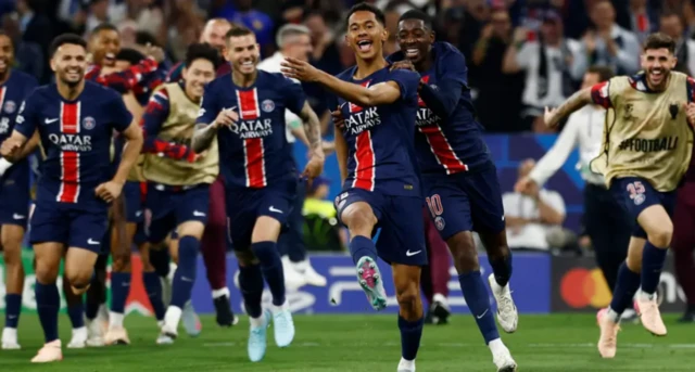 Champions League LIVE: Arsenal vs Bayern Munich, Liverpool vs PSV & PSG ...