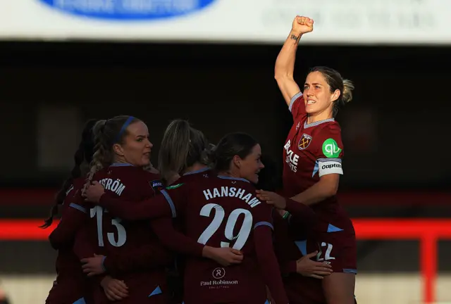 WSL LIVE: Manchester United vs Tottenham stream, score & updates after ...