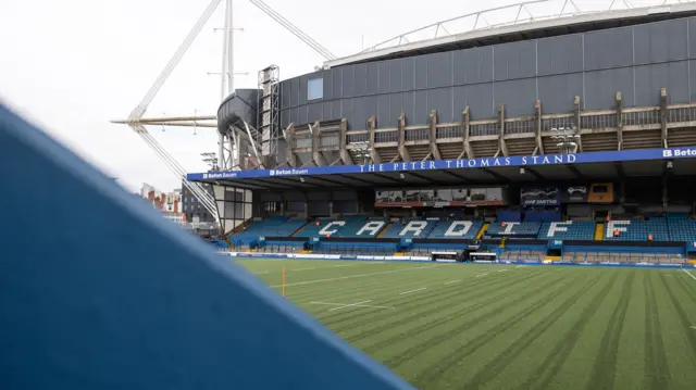 FT Cardiff 17-21 Scarlets: Davies stars in thriller - as it happened ...