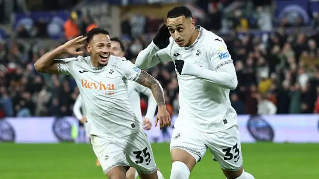 Swans come from behind to beat Wrexham in Welsh derby - BBC Sport
