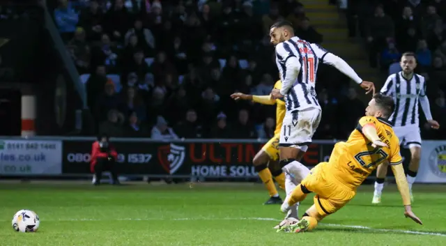 Dundee United vs Hibernian LIVE: Scottish Premiership team news ...