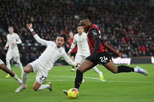 Premier League LIVE: Isak injury latest; Semenyo transfer update - BBC ...