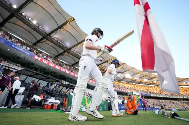 England slide towards second-Test defeat - as it happened - BBC Sport