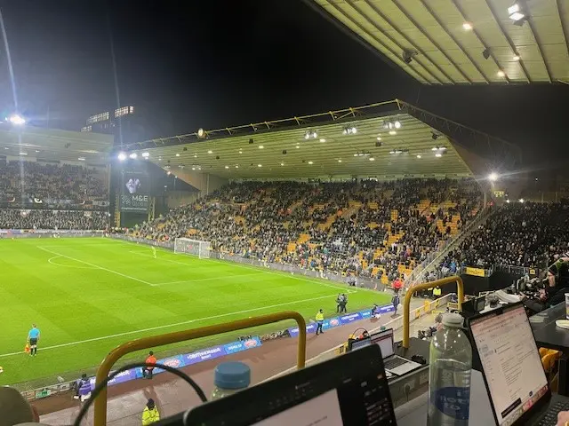 Wolves 1-4 Man Utd: Visitors hit four to inflict eighth straight loss ...