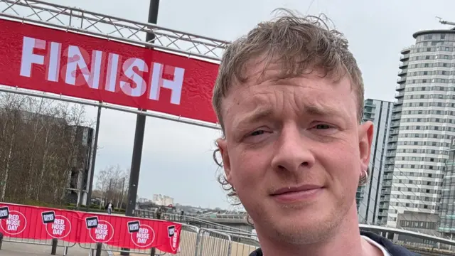 Jamie Laing Comic Relief challenge - Ultra Marathon Man for Red Nose ...