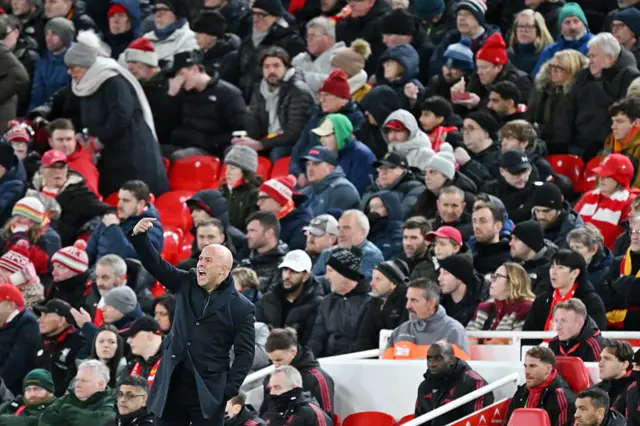 Premier League: Sunderland hold Man City, Brentford draw with Tottenham ...