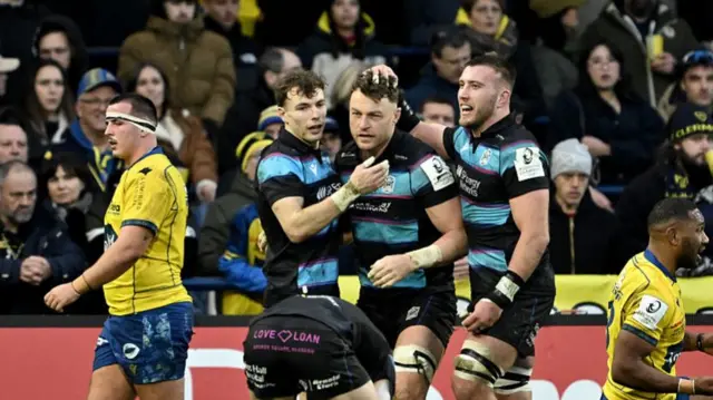 Champions Cup LIVE: Leicester thrash Bayonne, Scarlets beaten by Pau ...