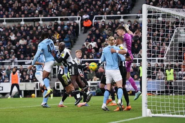 Newcastle 0-2 Man City: Antoine Semenyo scores in semi-final first leg ...