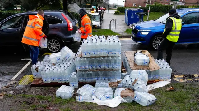 Ofwat opens investigation into South East Water after thousands lose ...