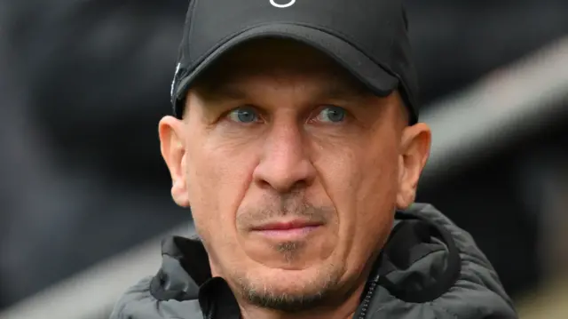 Championship LIVE: Seven games including Leicester v Oxford - BBC Sport