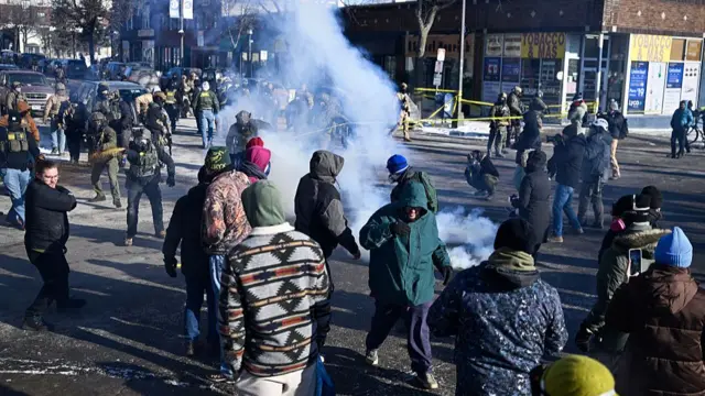 Minneapolis live: Man, 37, shot dead by federal agents in Minneapolis ...