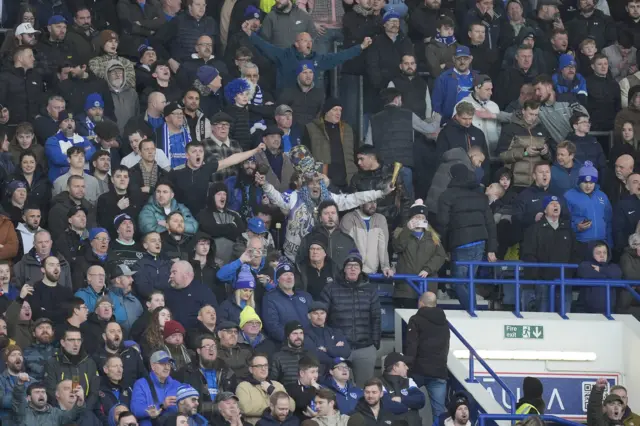 EFL Championship LIVE: Portsmouth vs Southampton - text commentary ...