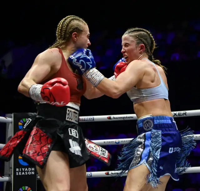 Hennessy v Bouttell Boxing RECAP: Relive how Fran Hennessy beat Ellie ...