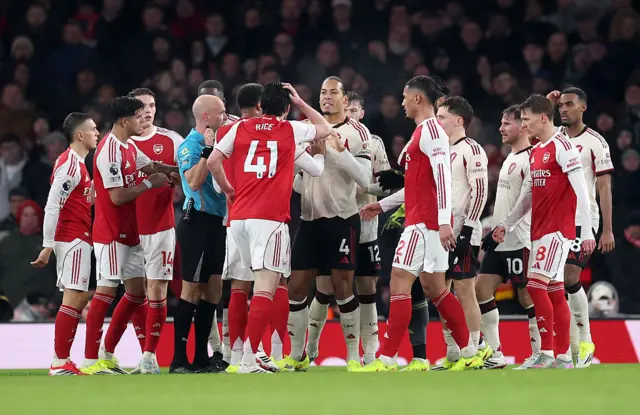 Arsenal vs Liverpool LIVE: Premier League score, team news & updates ...