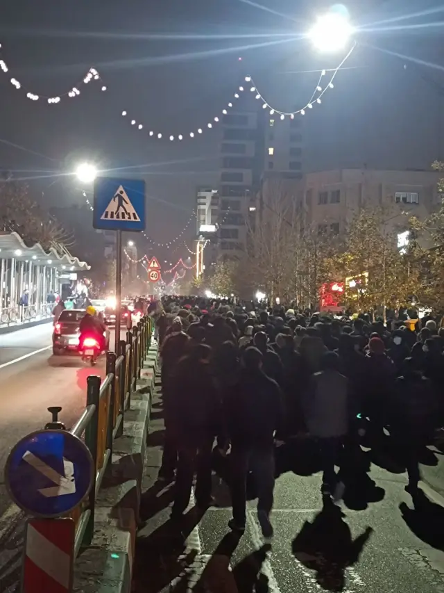 More demonstrations erupt in Iran as rights groups say at least 48 ...