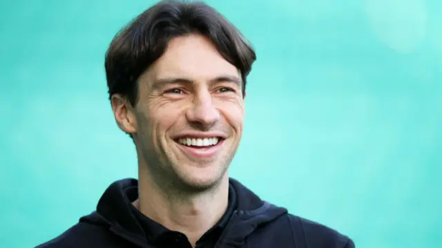 Sunday's Scottish Premiership: Hibs v Rangers & Celtic v Falkirk ...