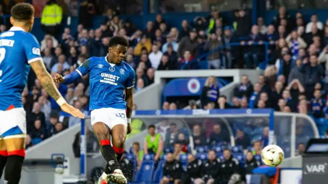 Saturday's Scottish football - radio & text - BBC Sport