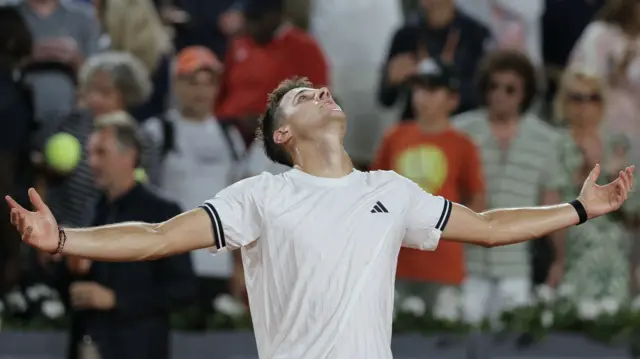 French Open 2026 LIVE: Joao Fonseca vs Casper Ruud - scores, results ...