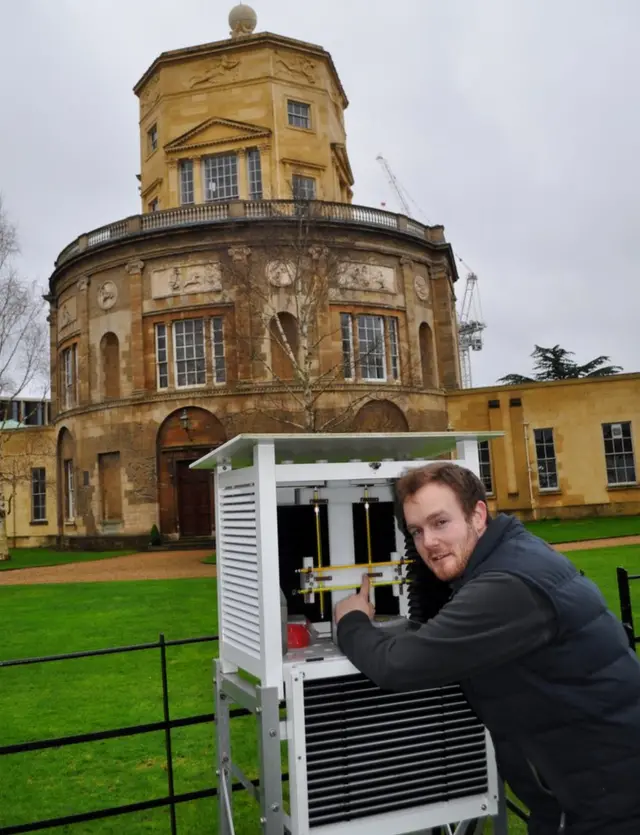 BBC Local Live: Oxfordshire on Thursday 1 January 2015 - BBC News