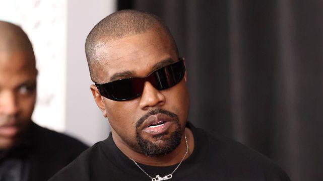 Kanye West to return to UK for Wireless festival - BBC News