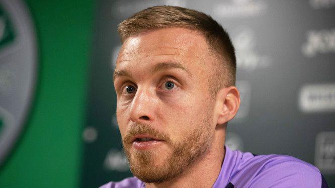 Jimmy Jeggo exits Hibs after 12 months to join for Melbourne City - BBC ...