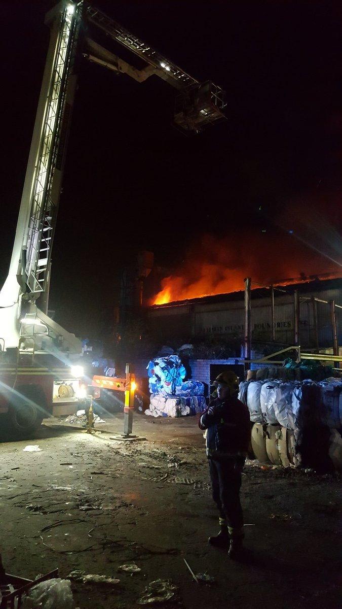 Derelict Smethwick factory damaged by fire - BBC News