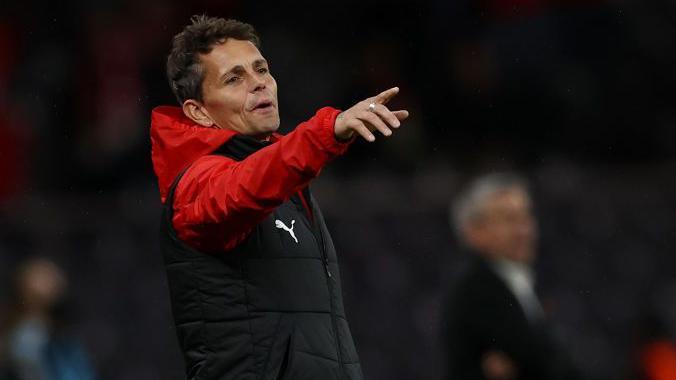 'We have to do it together' - Valakari - BBC Sport