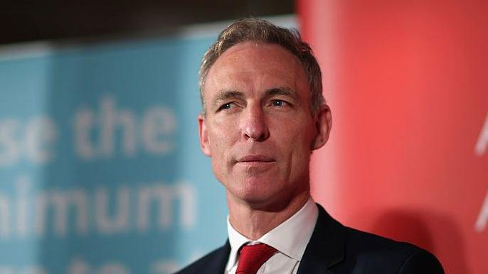 Ex-Labour MP's lobbying firm offered photo with minister and VIP dinner ...