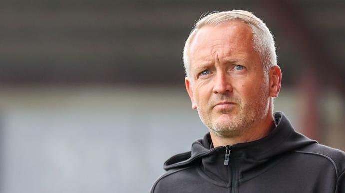 Hearts new head coach: Who is Neil Critchley? - BBC Sport