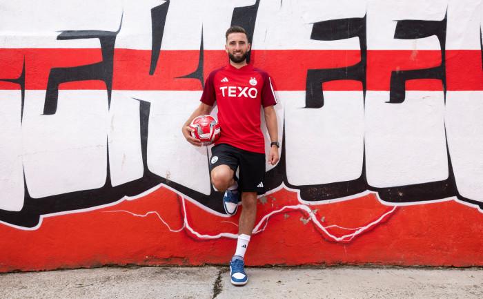 Shinnie on Europe & silverware hopes - BBC Sport