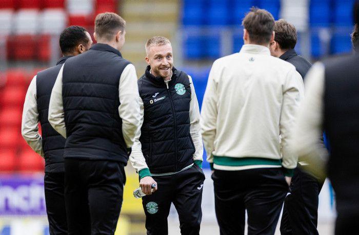 Jeggo and Miller return for Hibs - BBC Sport